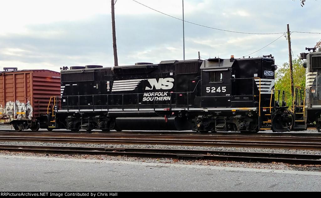 Norfolk Southern 5246, GP38-2